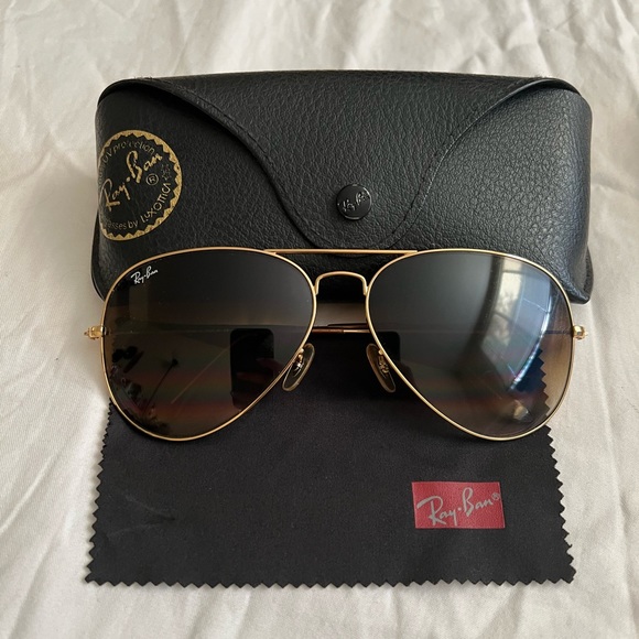 Ray-Ban | Accessories | Authentic Large Ray Ban Aviator Sunglasses ...
